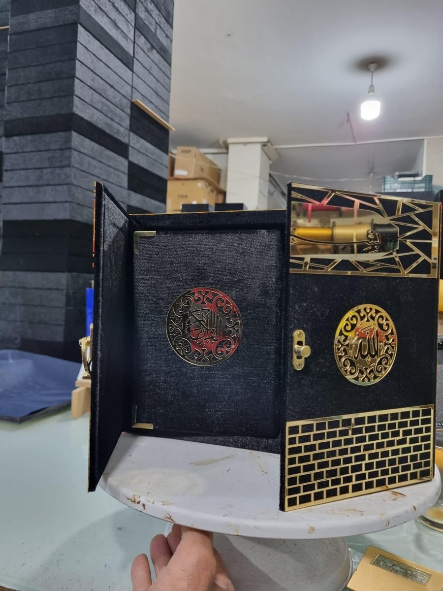 Personlised Velvet Quran in Kaba Box - 5 piece set – TheHijabWorld